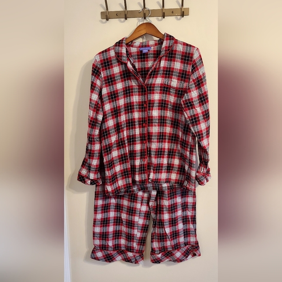Laura Scott | Intimates & Sleepwear | Laura Scott Plaid Pajama Set Red ...